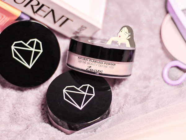 5 Rekomendasi Loose Powder yang Bikin Kulit Bebas Minyak Seharian ...