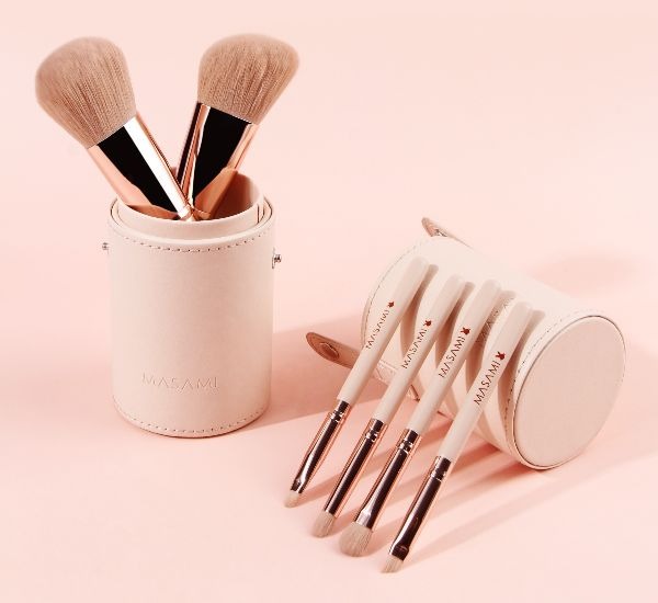 Masami Bunny Brush Set, Kuas Makeup Bertekstur Lembut dan Travel ...