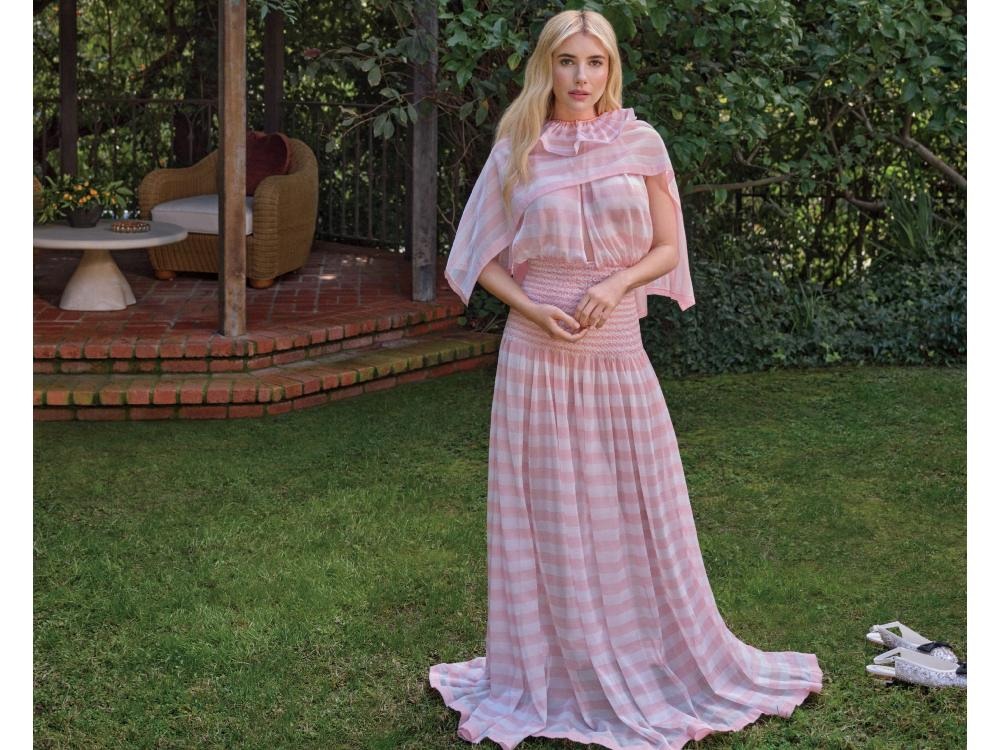 Penampilan Rumah Emma Roberts Seharga Rp54 Miliar di Los Angeles ...