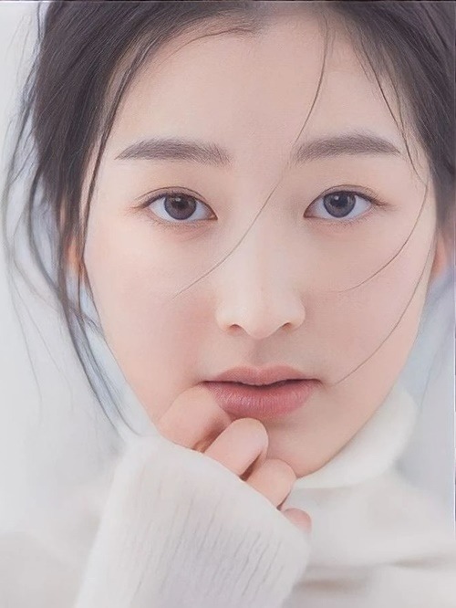 12 Potret Menawan Jang Da-ah, Pemeran Drama ‘Pyramid Game’ - Beauty Journal