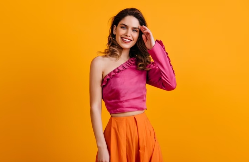 7 Warna yang Dipercaya Bisa Menumbuhkan Rasa Cinta, Adakah Warna ...