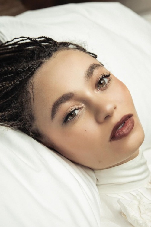 Jadi Global Brand Ambassador Termuda Lancôme, Intip Deretan Penampilan ...