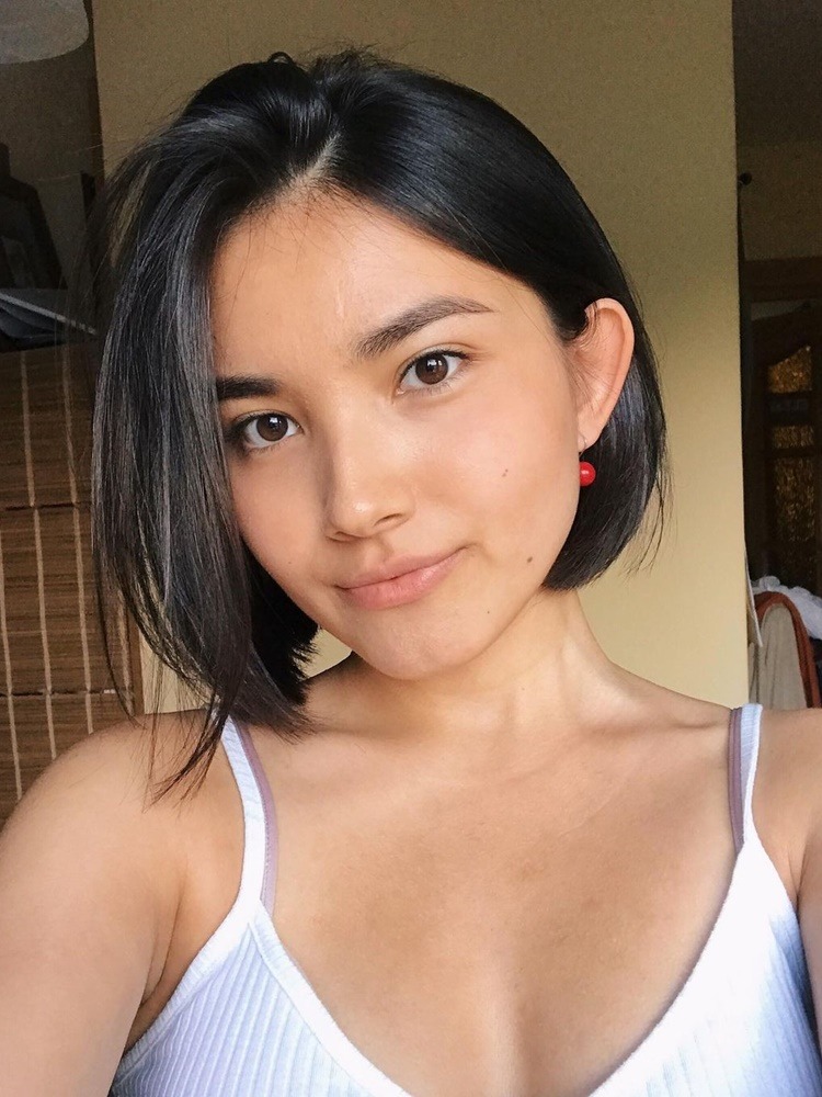 Makeup Minimalis Maria Zhang, Pemeran Suki di Serial 'Avatar: The Last Airbender' - Beauty Journal