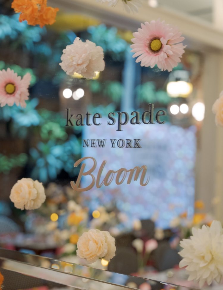 Kate Spade New York Bloom Eau de Toilette, Keharuman Floral dan Fruity ...
