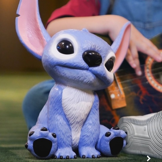 Makeup hingga Tumbler, ini Kolaborasi Merchandise Lilo & Stitch yang ...