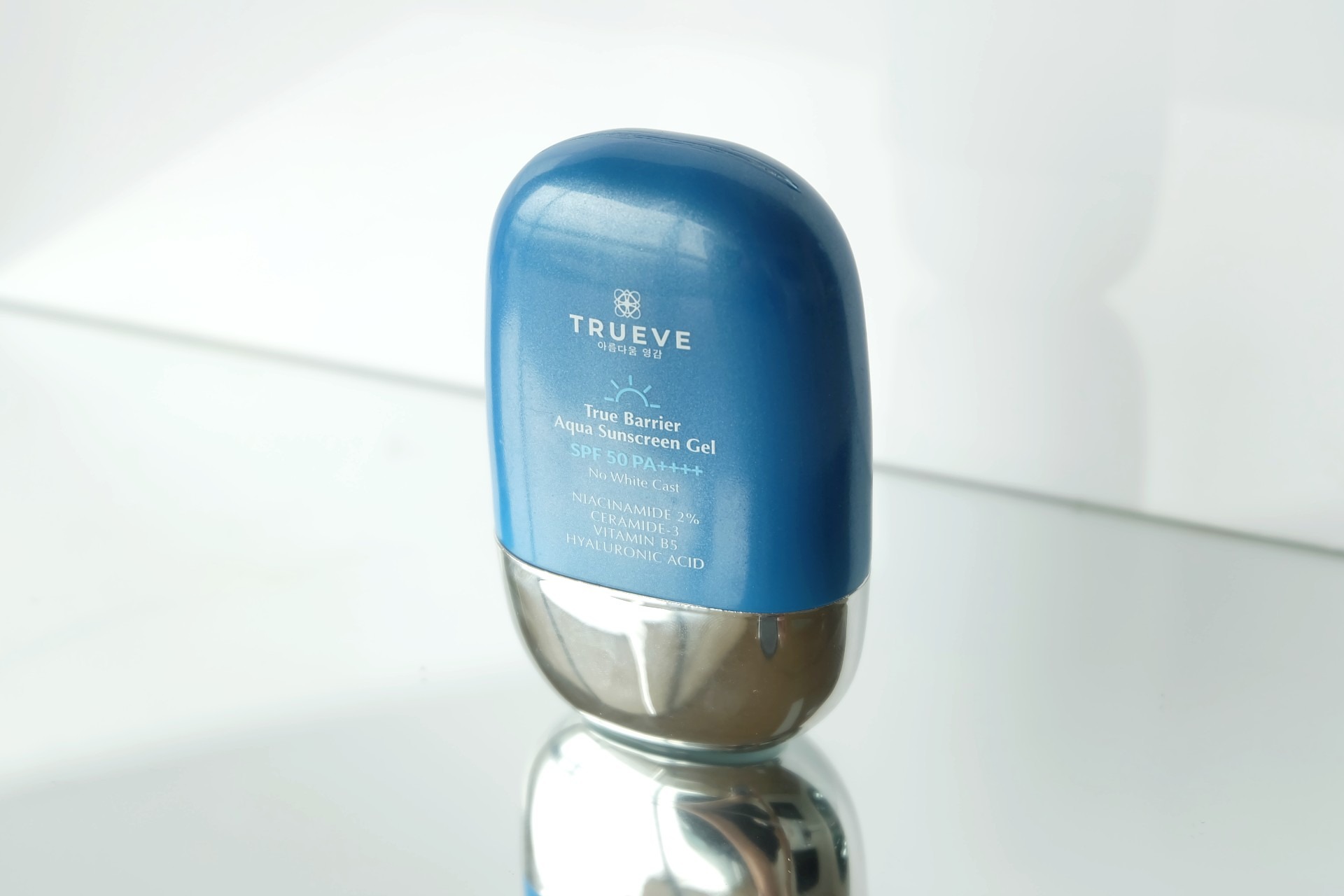 Review: Trueve True Barrier Aqua Sunscreen Gel, Tekstur Super Ringan ...