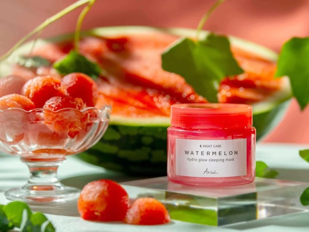 Skin Care Semangka Lagi Hype, Ini Review Ariul Watermelon Hydro Glow ...