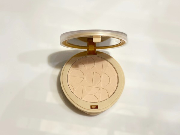 Review: Dear Me Beauty Airy Poreless Powder Foundation, Bisakah Bantu ...