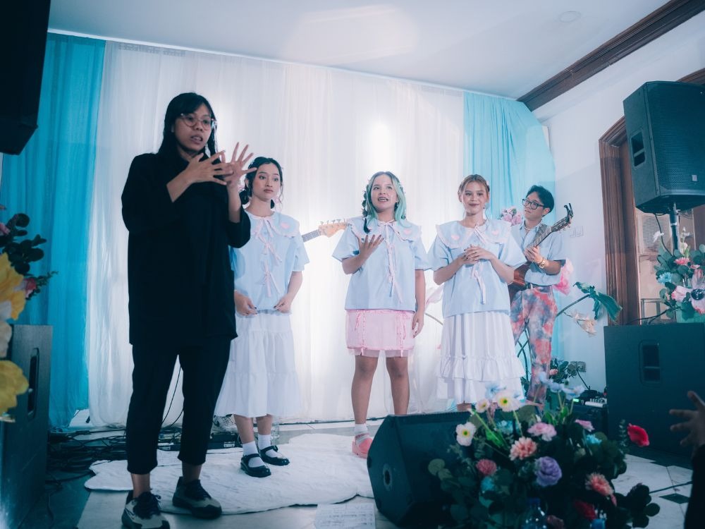 Ciptakan Ruang Dengar, IDGITAF Sukses Gelar Konser Bersama Teman Tuli ...