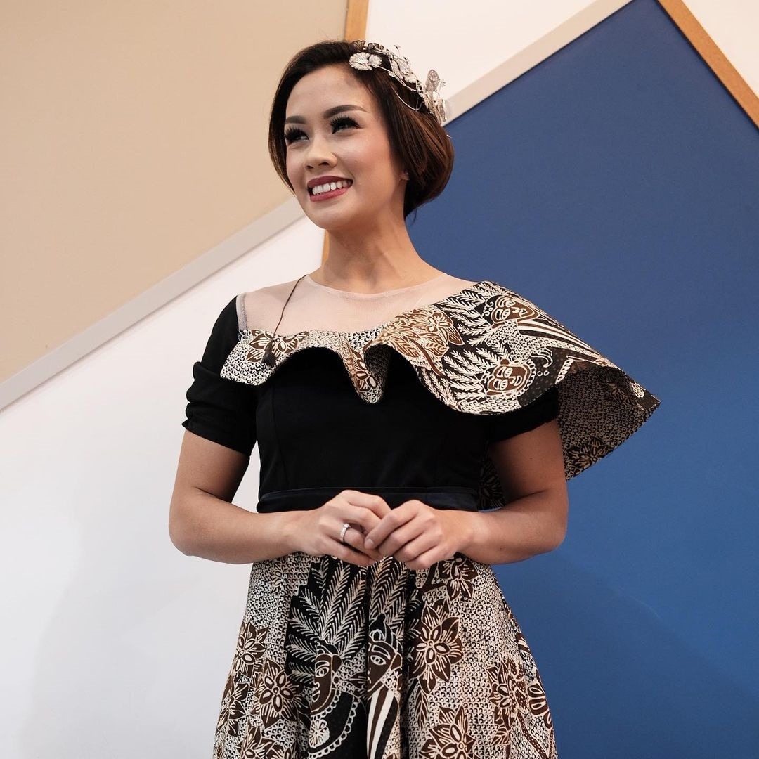 Pesona Kecantikan Melanie Putria, Mantan Puteri Indonesia yang Baru ...