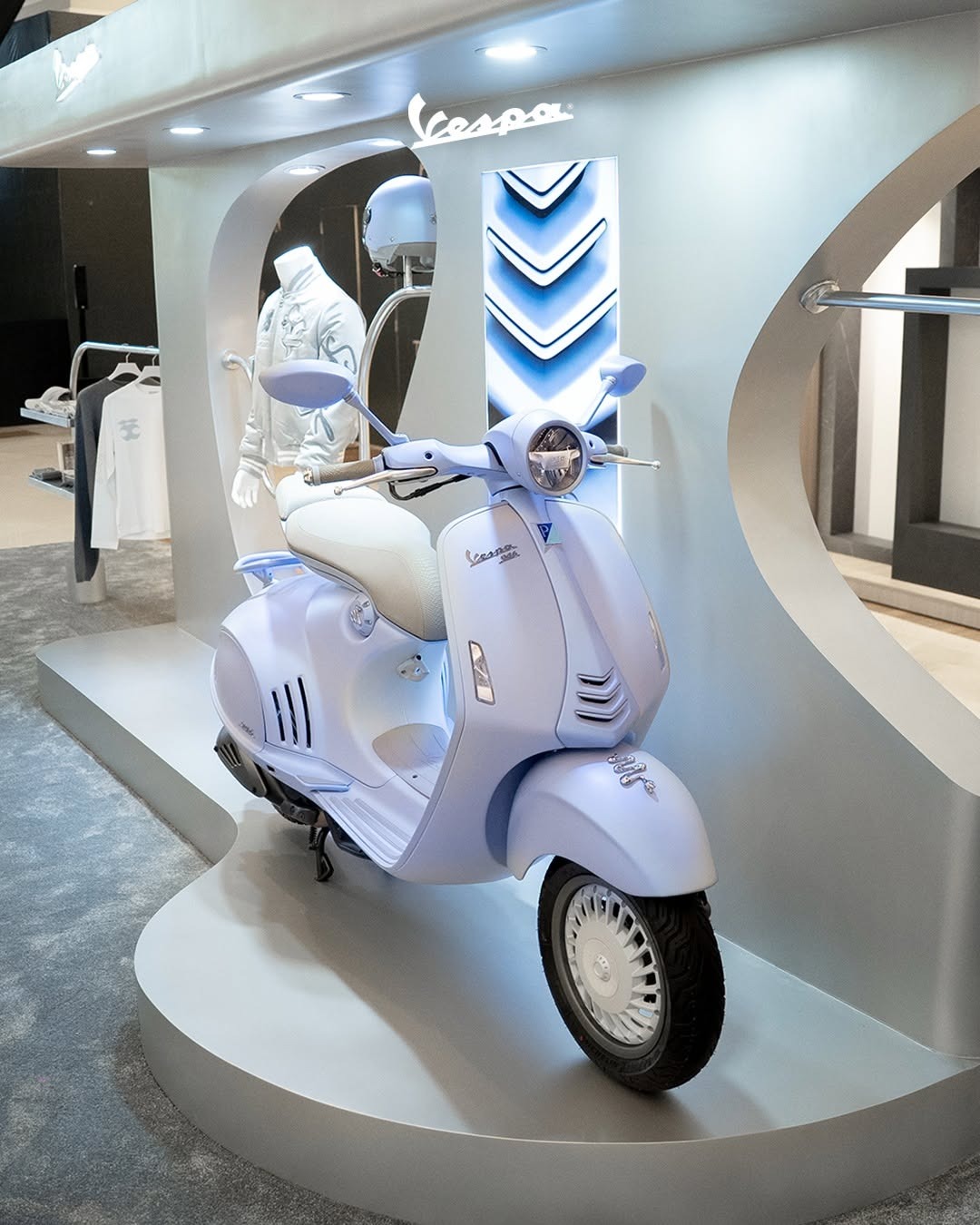 Vespa Hadirkan Koleksi Fashion Statement Lewat Pop-up Store di Pacific ...
