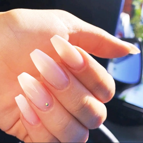 Inspirasi 10 Ballerina Nails untuk Tampilan ala Clean Girl hingga ...