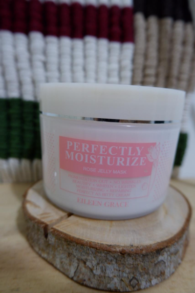 Eileen Grace Perfectly Moisturize Rose Jelly Mask - Review SOCO by Sociolla