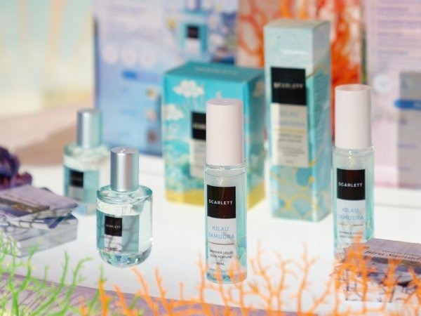Scarlett Perkenalkan Parfum Biru & Kilau Samudra yang Terinspirasi ...