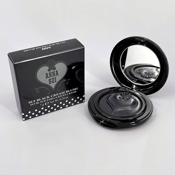 Menarik Dijadikan Koleksi, Ini 5 Produk Makeup dengan Kemasan dan ...