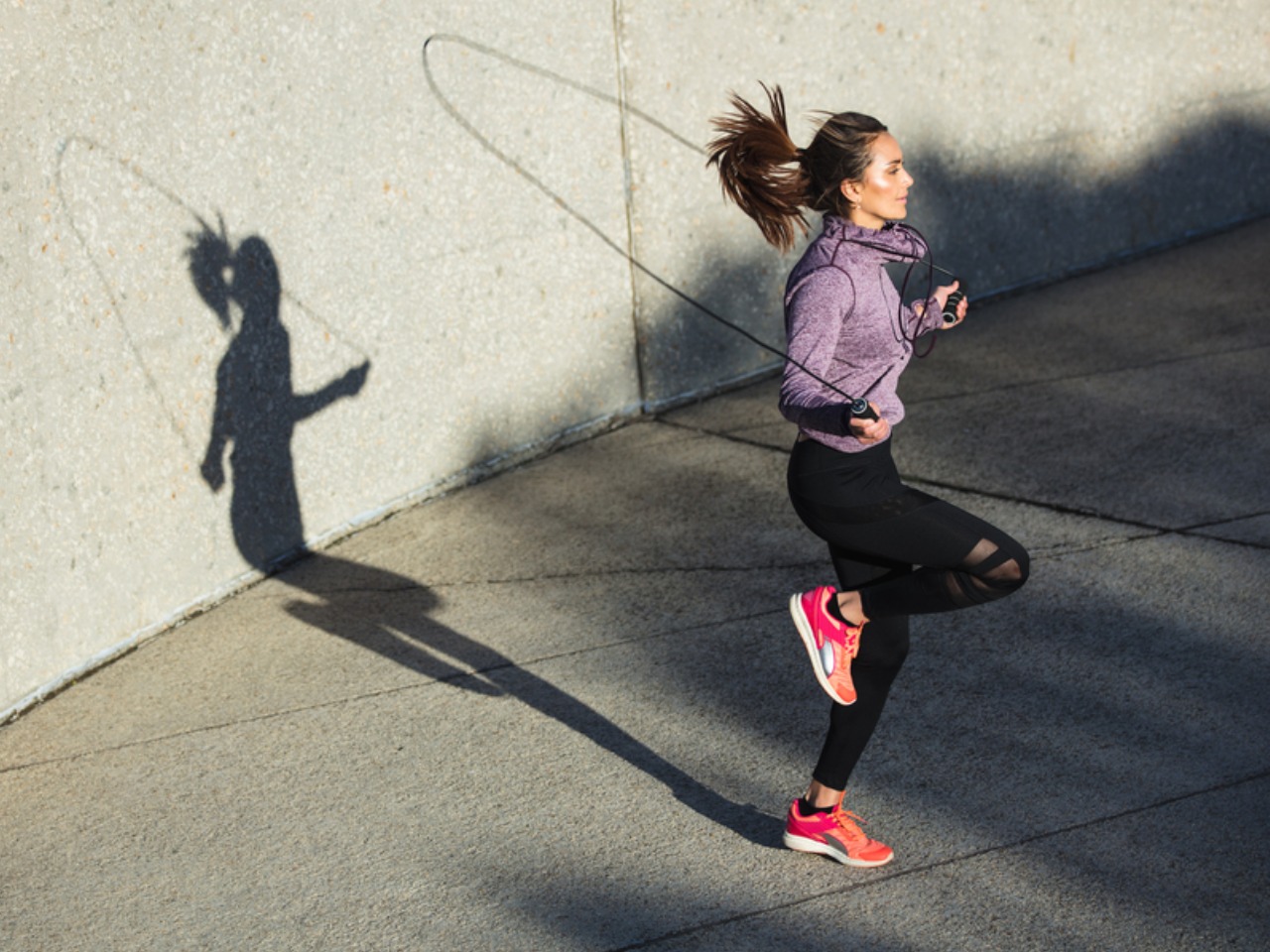 Ini Dia Sederet Manfaat Olahraga Skipping Bagi Tubuh - Beauty Journal