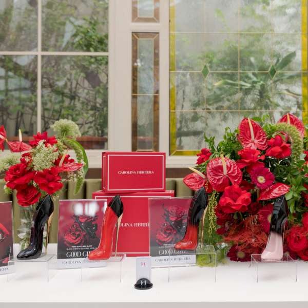 Very Good Girl Elixir, Parfum Rose yang Punya Twist Cherry dan Vanilla ...