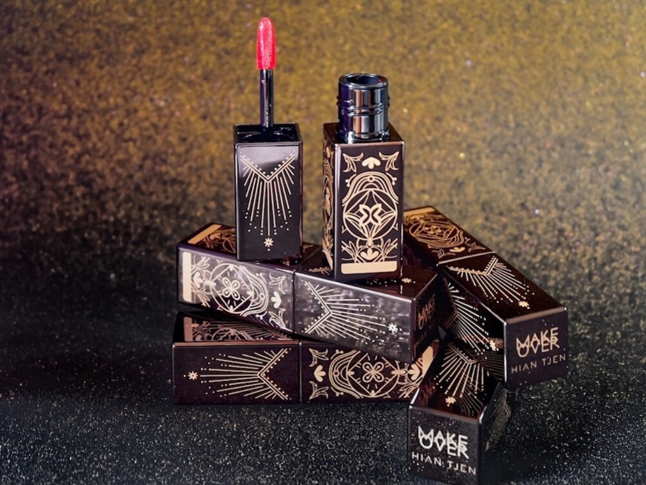 Review: Make Over x Hian Tjen Empress Glassy Lip Lacquer, Lipstik ...