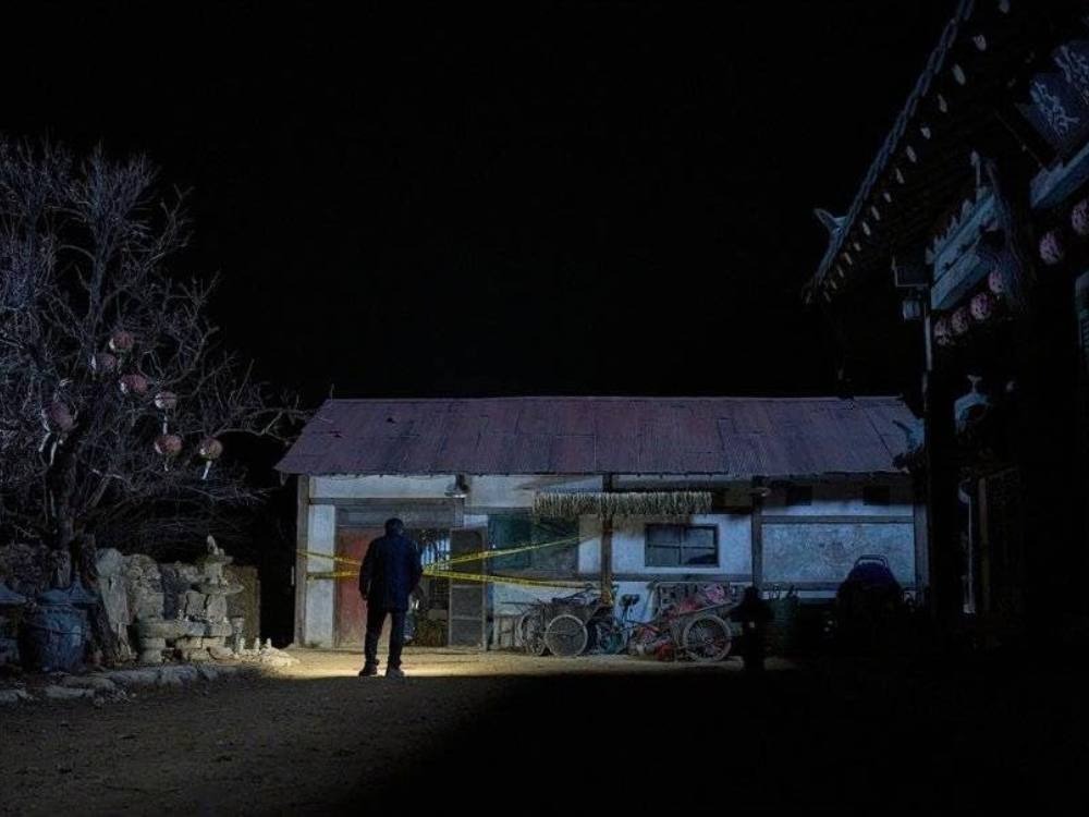 Review Film: Exhuma, Pemindahan Makam dari Tanah Terkutuk yang Berujung ...