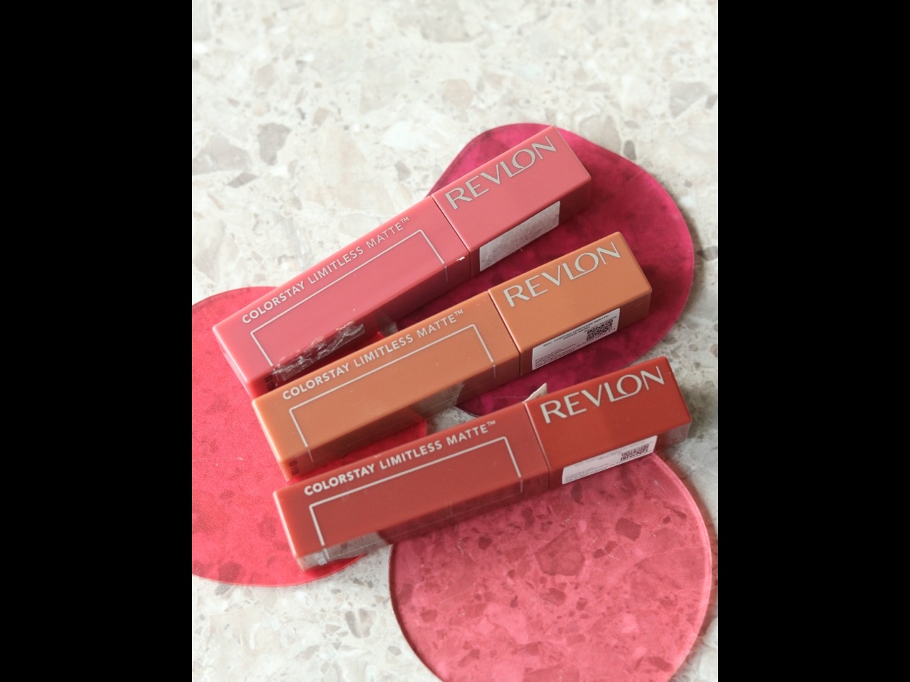 Review: Revlon ColorStay Limitless Matte™, Super Pigmented dan Enggak ...
