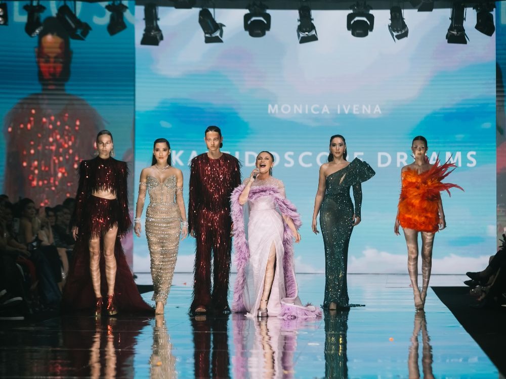 Berkolaborasi dengan Metahuman Influencer, Monica Ivena Gelar Fashion ...