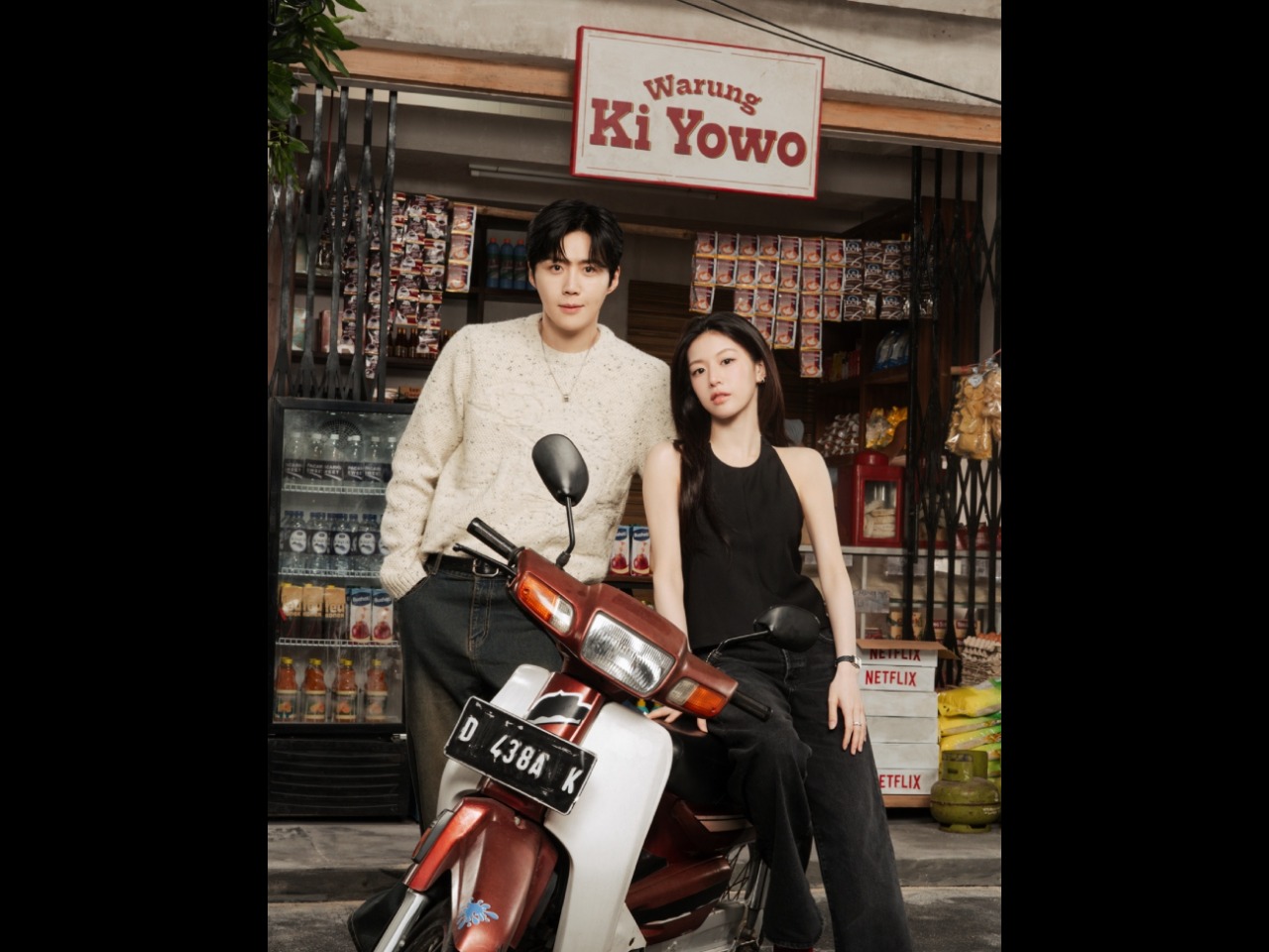 Berlatar Warung Madura, Kim Seon-ho dan Go Yoon-jung Tampil Melokal ...