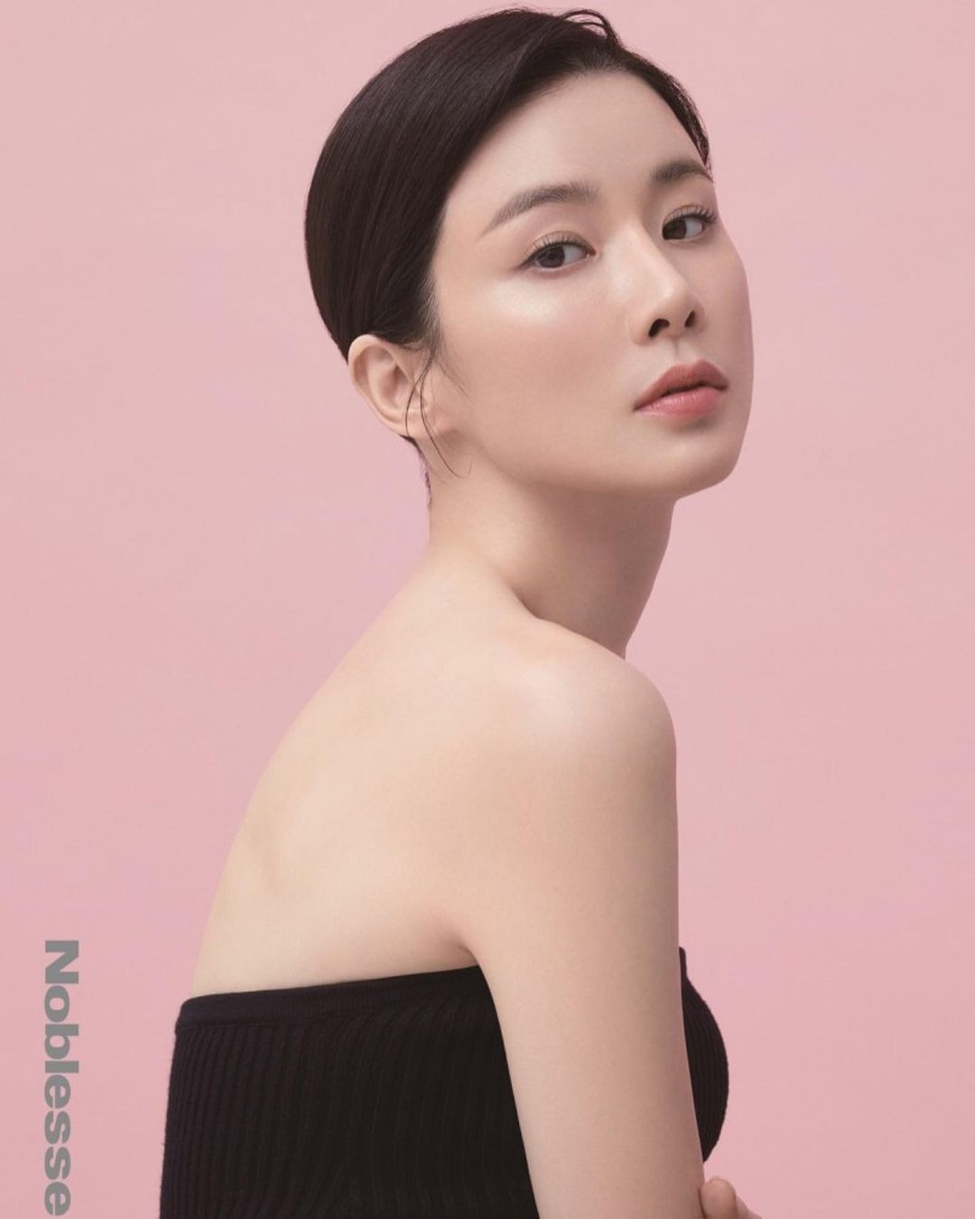 Jadi Istri Konglomerat di Drama 'Mine', Yuk, Intip Pesona Kecantikan ...