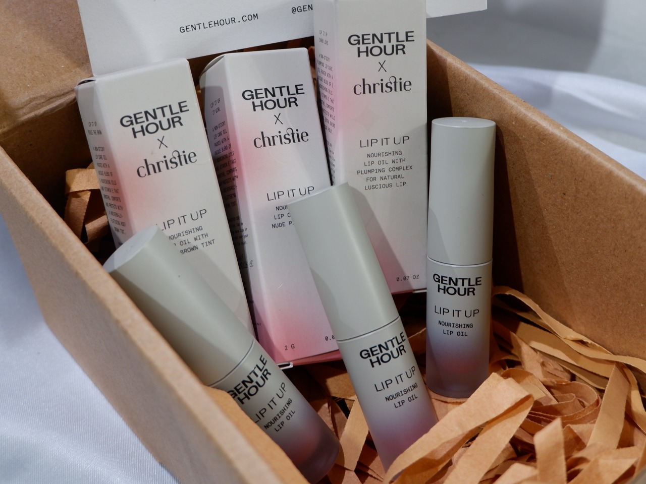 Review: Gentle Hour Lip It Up Nourishing Lip Oil, Benarkah Bisa ...