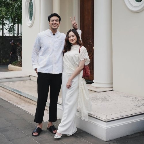 Tampil Mesra! Ini Pasangan Seleb yang Rayakan Idulfitri Pertama sebagai ...