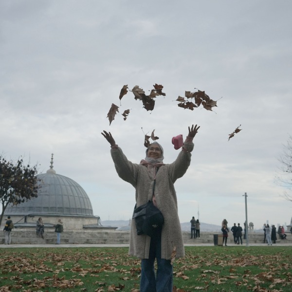 Perhatikan! Ini 5 Tips Makeup Mata Bagi Pemilik Bentuk Almond Eyes ...