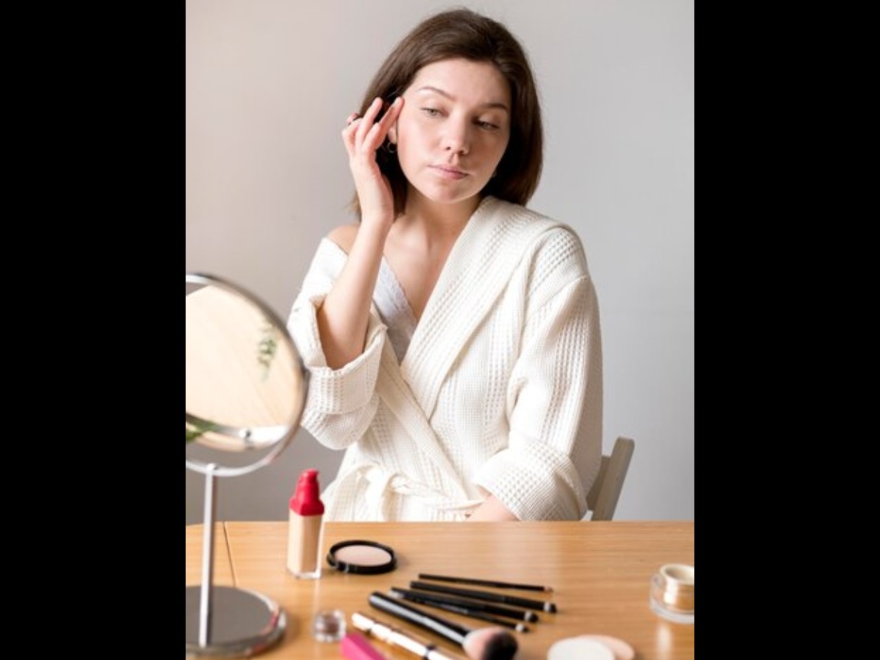 Catat! Begini Penjelasan Terkait Zat Karsinogen Pada Makeup yang ...