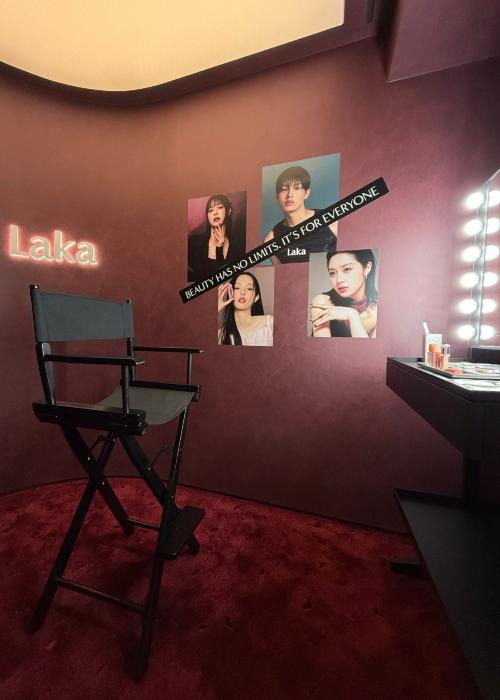 Bisa Bikin Shade Sendiri! Ini Serunya Flagship Store LAKA di Seongsu ...