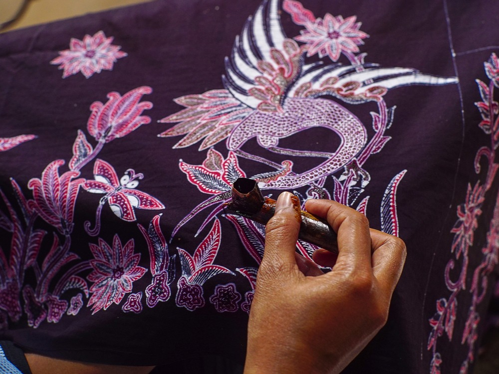 Peringati Hari Batik Nasional, Yuk, Kenali Ragam Motif Batik Nusantara ...