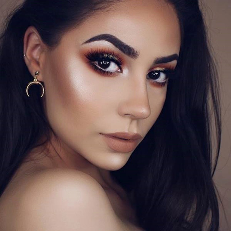 Tren Makeup 2020 yang Bisa Dijadikan Inspirasi untuk Pesta Malam Tahun ...