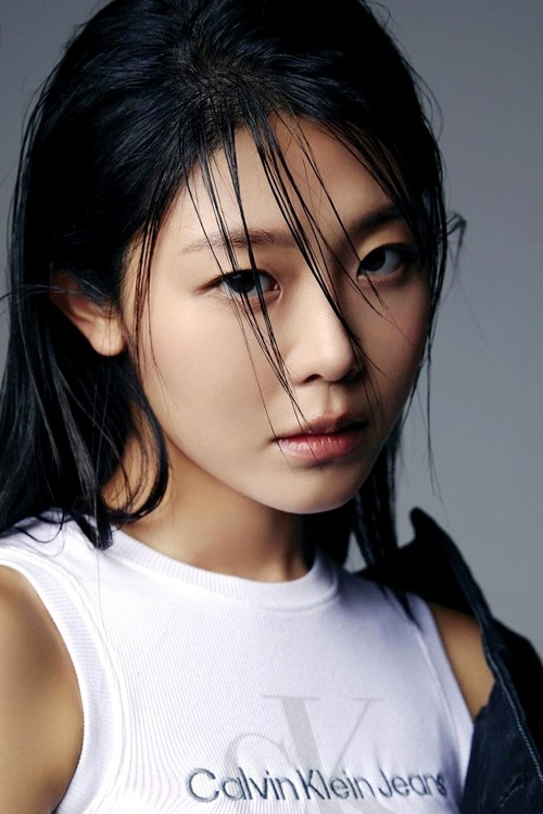 Potret Memesona Choi Hyeseon 'Single's Inferno 3' dalam Berbagai ...