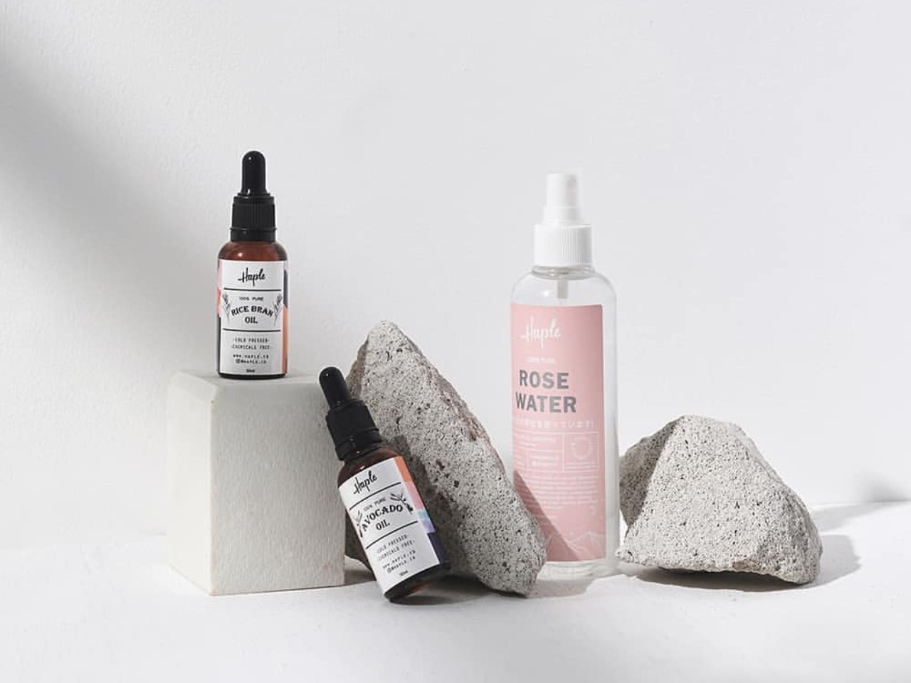 Dikenal Melalui Rangkaian Produk Face Oil, Berikut Rekomendasi Produk ...