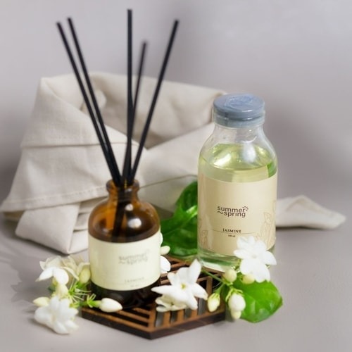 10 Rekomendasi Reed Diffuser yang Bikin Ruangan Harum sekaligus Jadi ...
