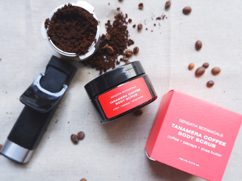 Review: Sensatia Botanicals Tanamera Coffee Body Scrub, Penggemar Body ...