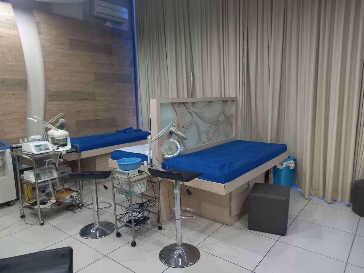 Review: Facial di Klinik Estetika dr Affandi, Apakah Worth It dalam ...