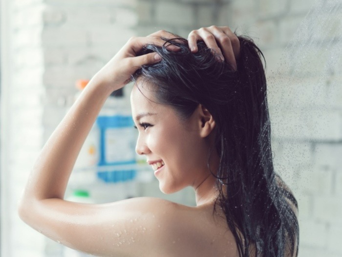 Rambut Bisa Alami Penuaan Dini? Simak Penjelasan Dermatolog Berikut ...