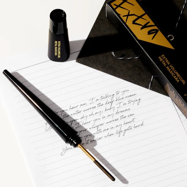 Viral di TikTok, Ini Alasan NEOGEN DERMALOGY Extra Volume Curl Metal ...