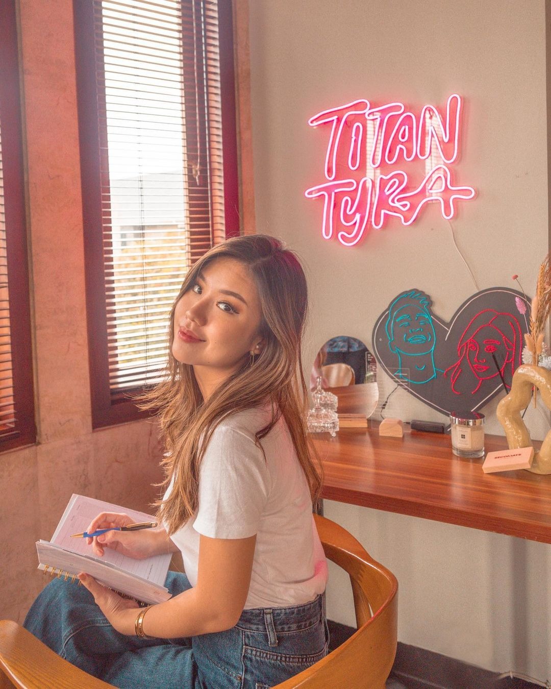 Kerap Disepelekan, Titan Tyra Berbagi Cerita tentang Pekerjaannya ...