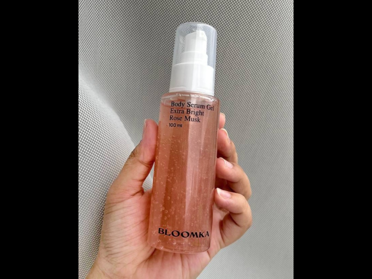 Review: Bloomka Body Serum Gel Bright, Serum Tubuh untuk Kulit Glowing ...