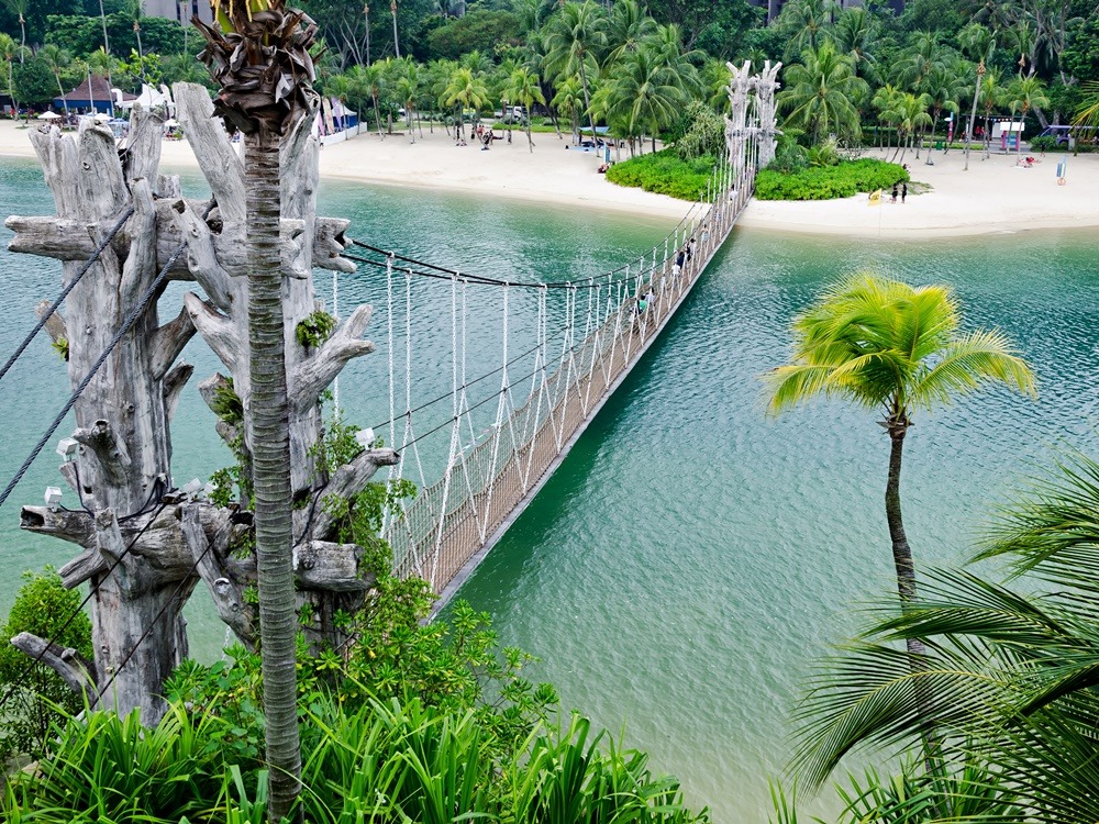 Wisata Alam hingga Budaya, Ini 10 Destinasi yang Wajib Dikunjungi di ...