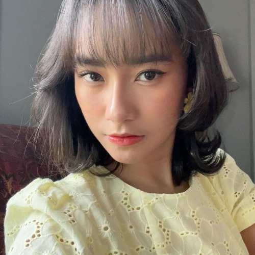 10 Gaya Rambut Pendek ala Freya JKT48 yang Menarik Disontek - Beauty Journal