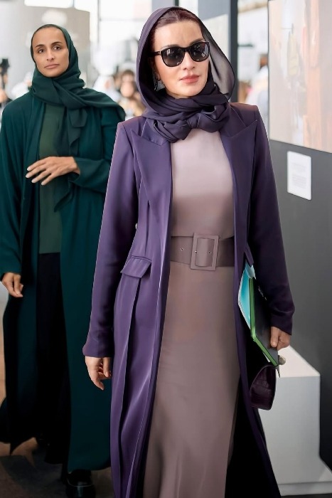 Sheikha Moza bint Nasser, Anggota Kerajaan Arab yang Dikenal Stylish ...