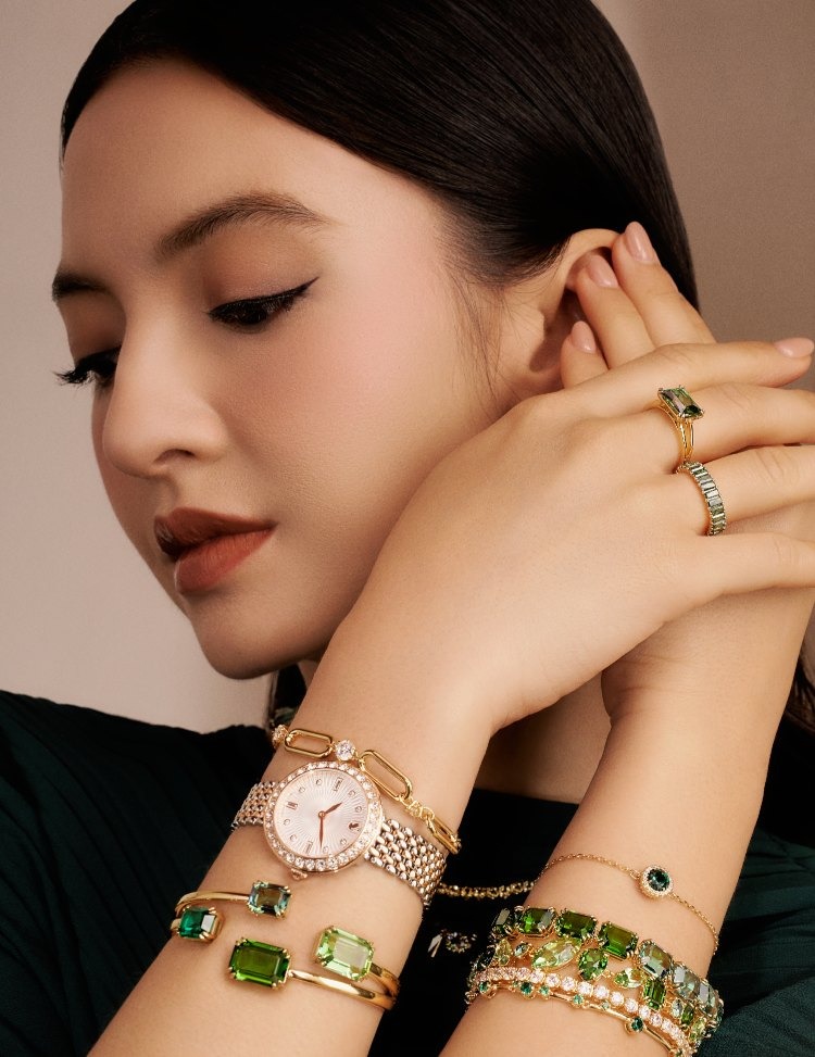 Swarovski Rilis Ramadan Special Collection Bertema Moonlit Wonder ...