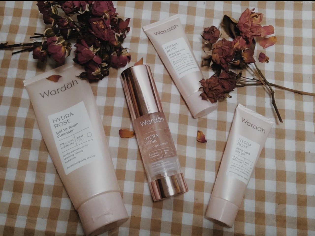 Review Wardah Hydra Rose Series - Beauty Journal