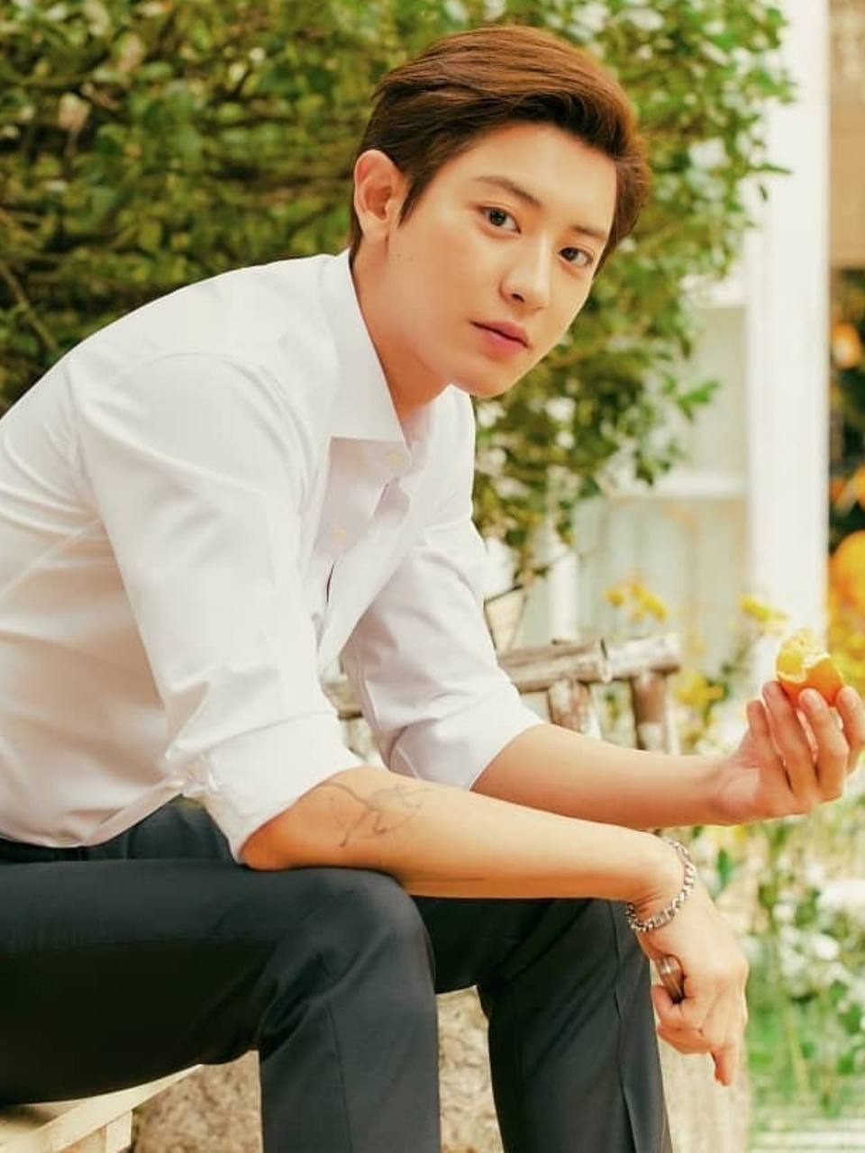 Gemoy hingga Maskulin, Intip Transformasi Penampilan Chanyeol EXO dari ...