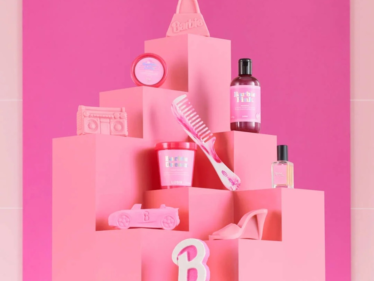 LUSH x Barbie Rilis 12 Koleksi Produk yang Menggemaskan! - Beauty Journal